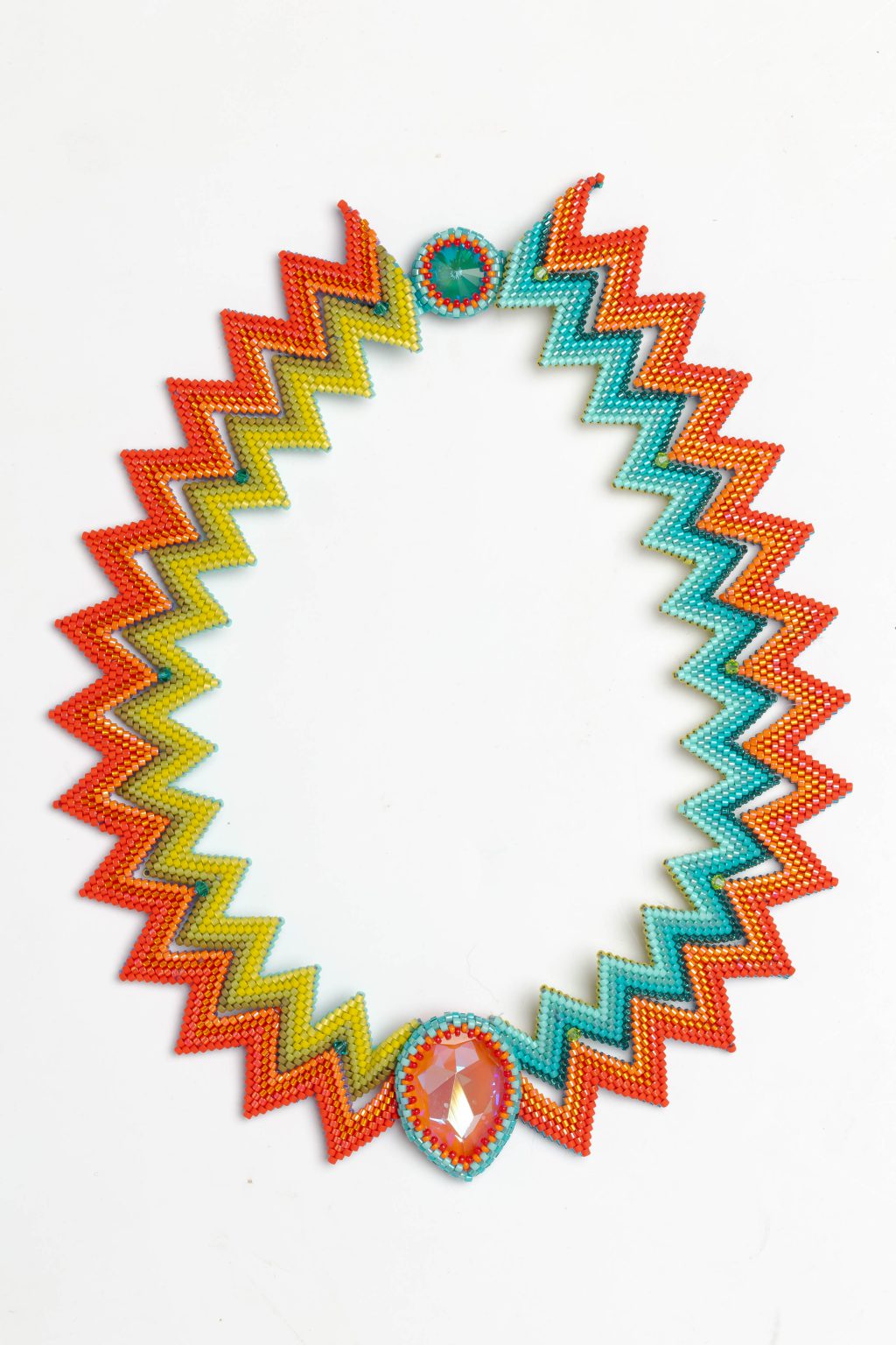 GBBS 2025 workshop programme - The Beadworkers Guild